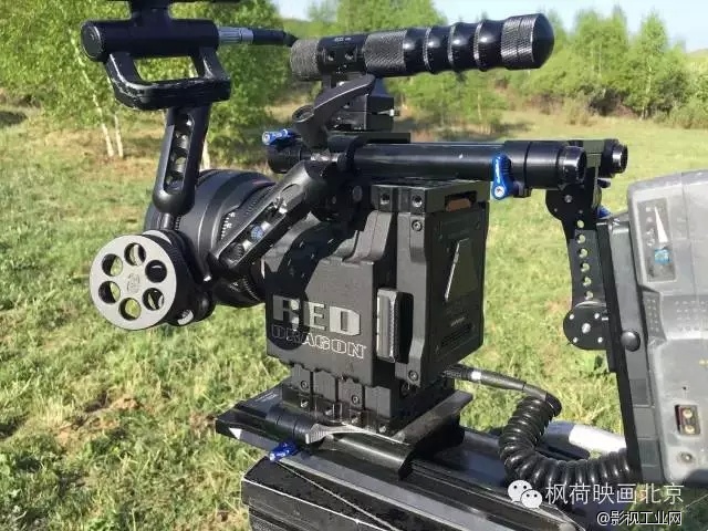 枫荷映画作品|从策略到创意：APUS User Systemr：Connect your world篇（导演版）_影视工业网-幕后英雄APP