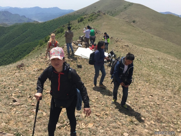 枫荷映画作品|从策略到创意：APUS User Systemr：Connect your world篇（导演版）_影视工业网-幕后英雄APP